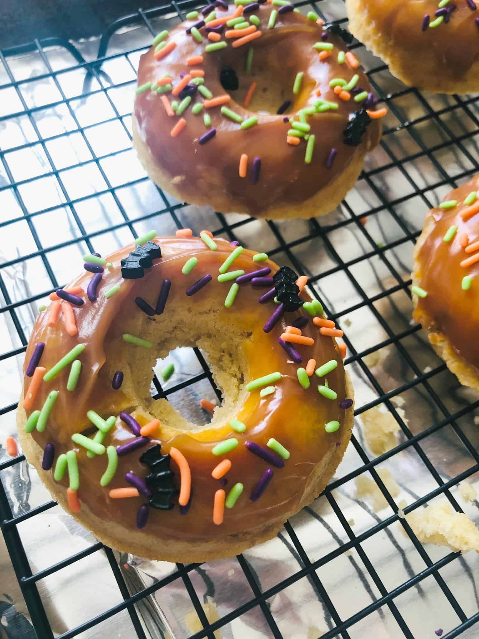 Caramel Sprinkle Baked Doughnuts - Cookaholic Wife