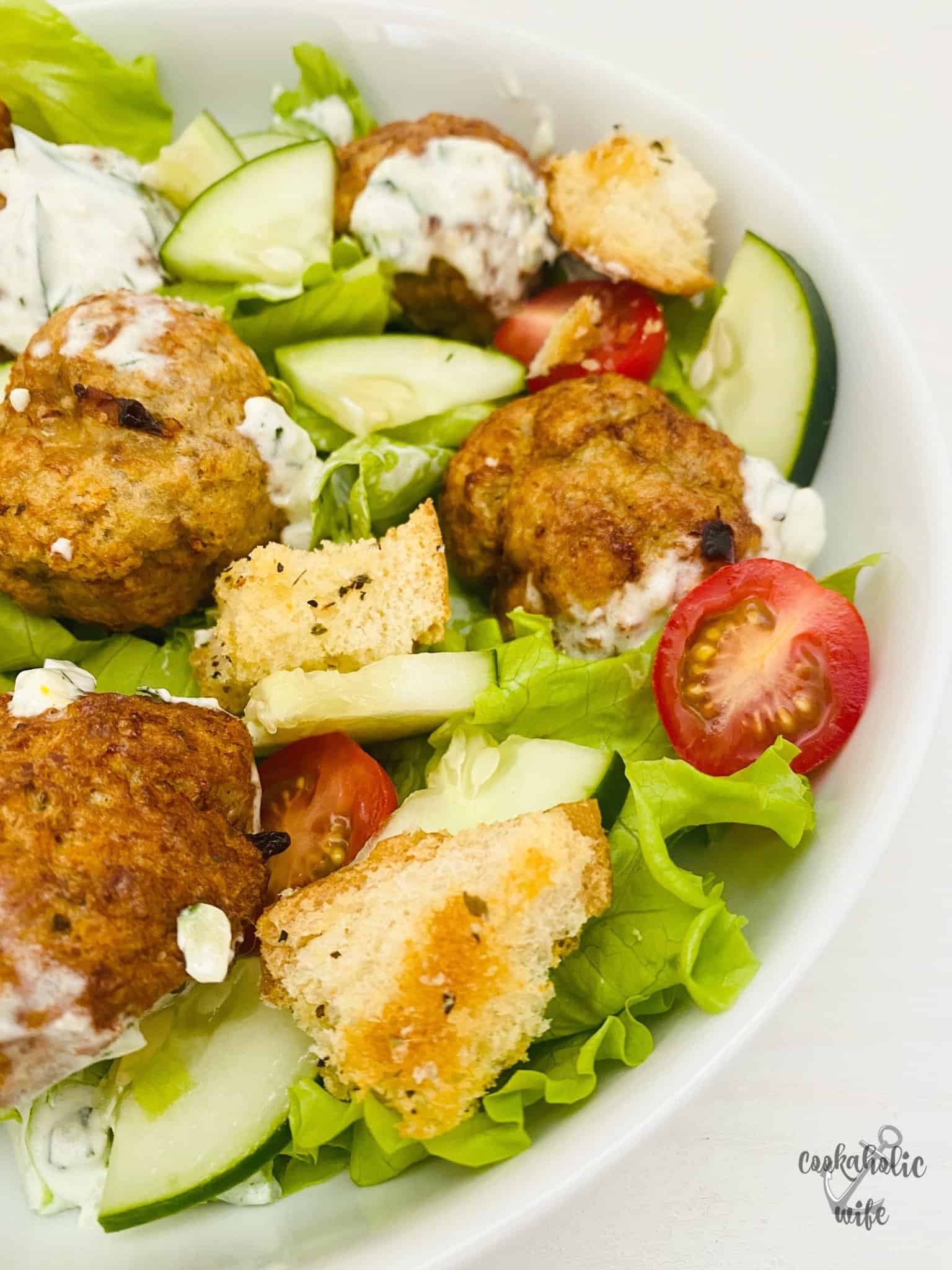 Greek Meatball Salad - Cookaholic Wife