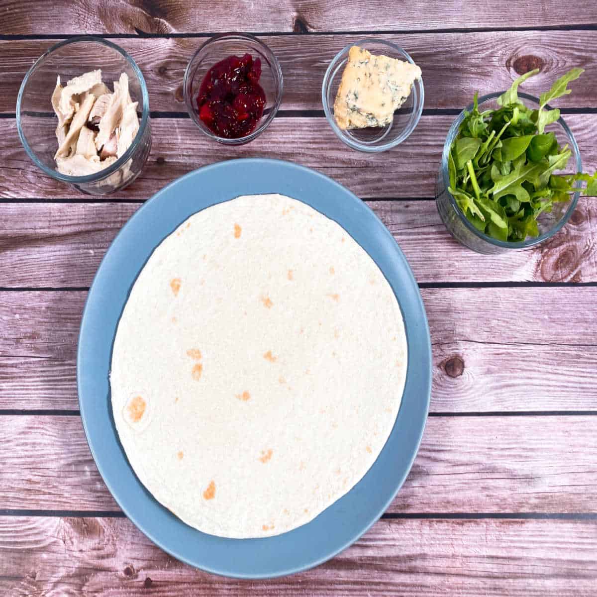 Thanksgiving Turkey Cranberry Wrap - Cookaholic Wife