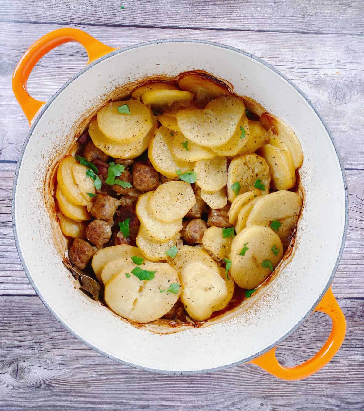 Easy Irish Dublin Coddle - Cookaholic Wife
